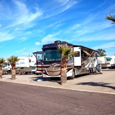 Camping in Radium Hot Springs: Campgrounds, RV resorts | RVwest